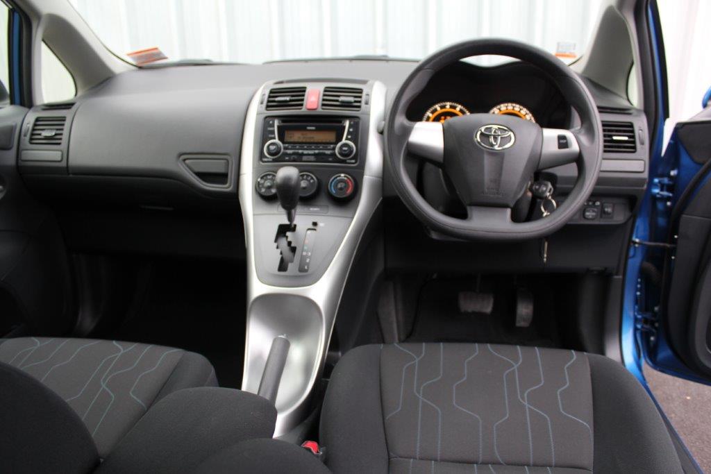 Toyota Corolla GX HATCH 2012 for sale in Auckland