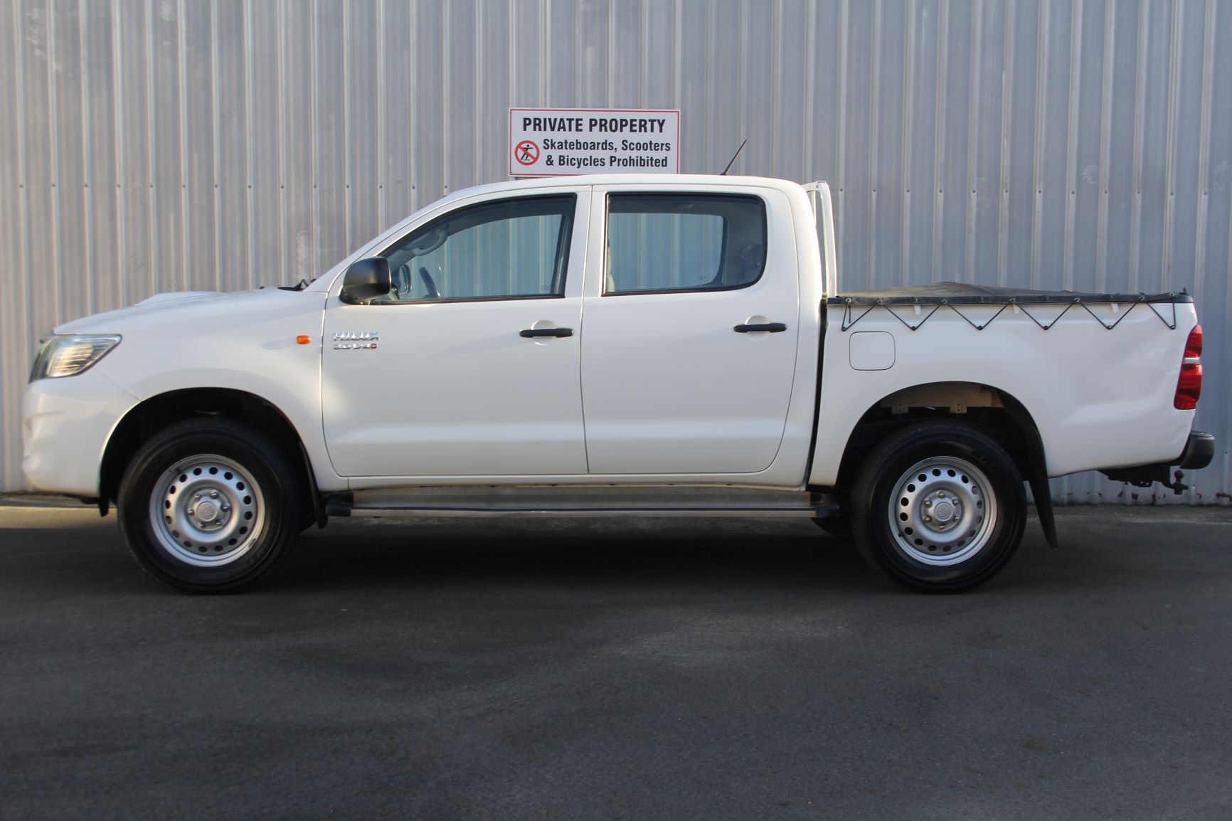 Toyota Hilux 4WD manual 2014 for sale in Auckland